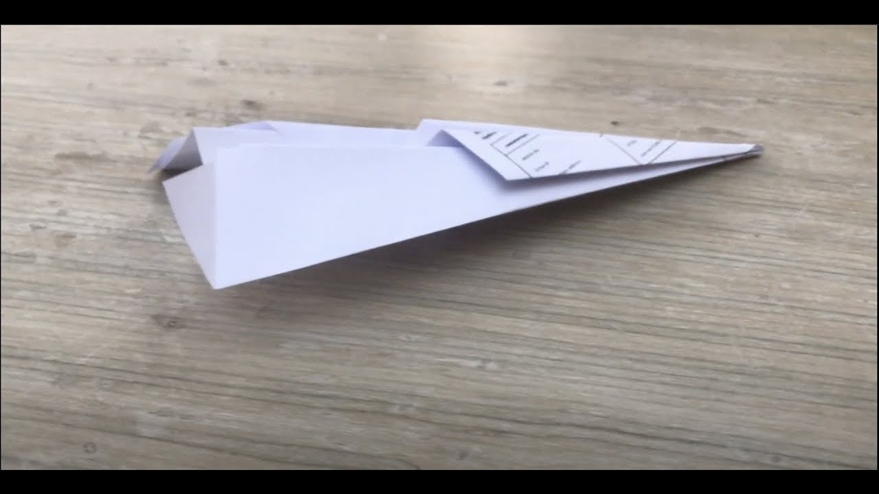 How to make a barreling paper plane - The Skyslycer - YouTube