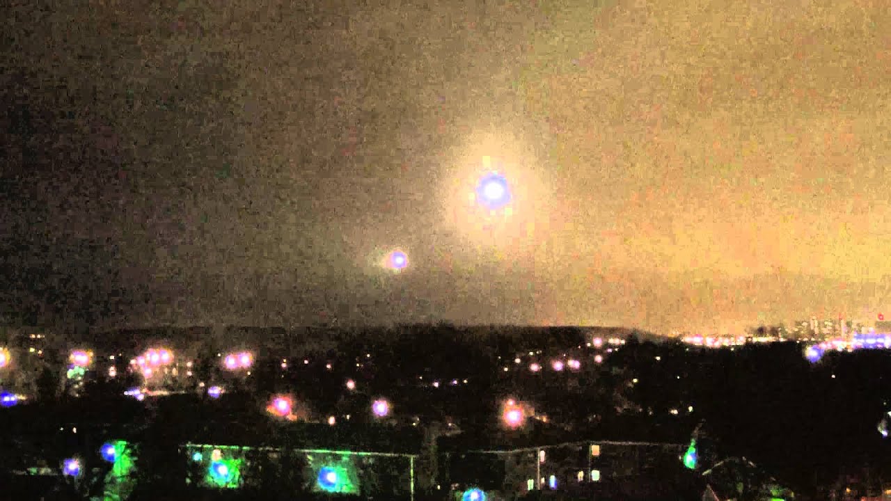 Various Planes approaching JFK at night by jonfromqueens - YouTube