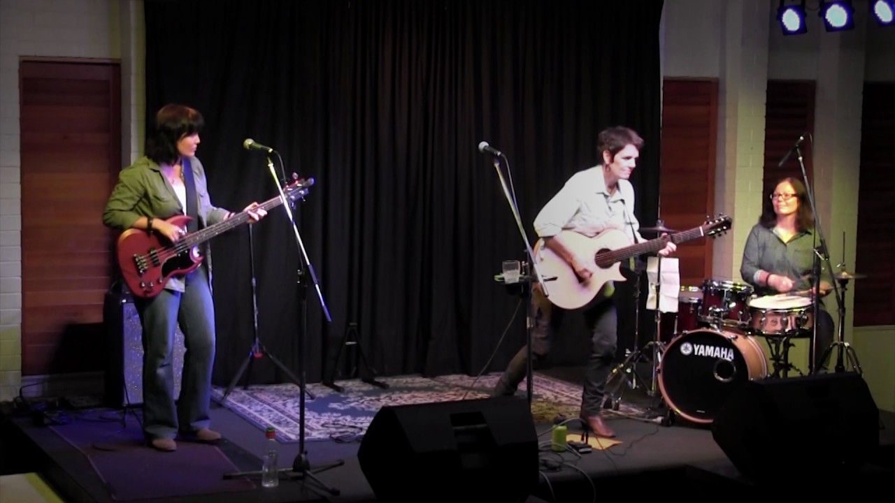 'No Enemy' Angela Toohey Trio Brisbane 2016 @ The BUg - YouTube