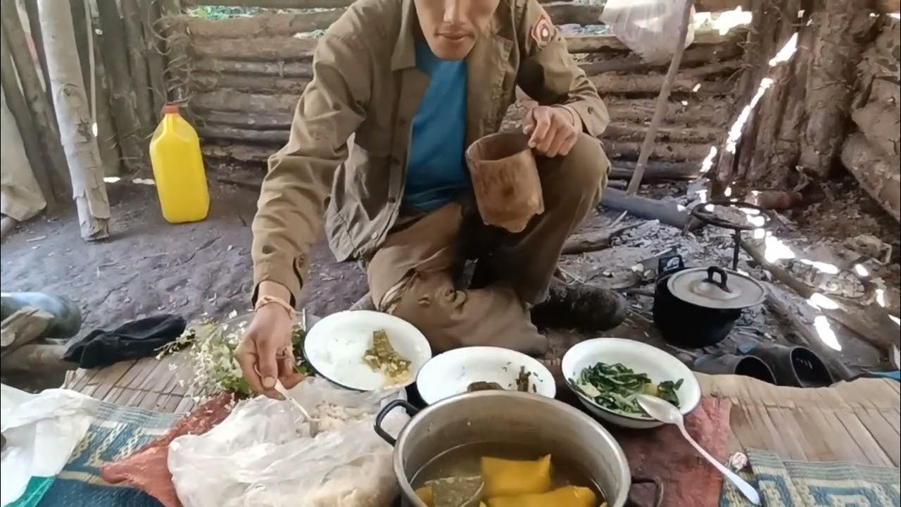 hnub no mu hlai nplej sab kawg tsi muaj leej twg pab li os - YouTube