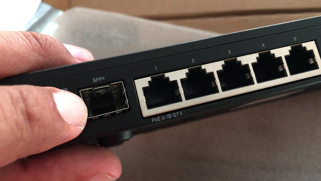 Unboxing Mikrotik RB4011 - YouTube