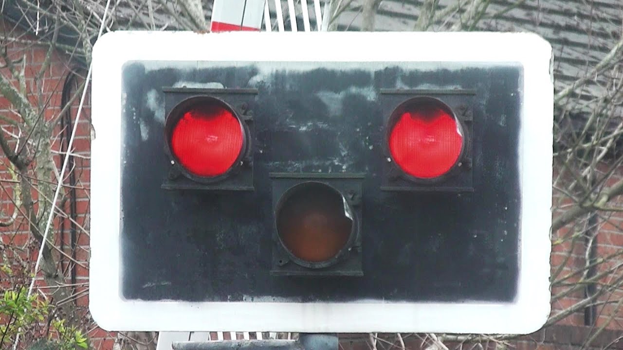 Level Crossing at Sandymount, Dublin - 2 x 8300 Class Dart Trains - YouTube