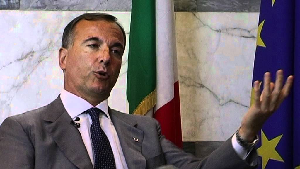 Interview with the Italian Foreign Minister Franco Frattini - YouTube
