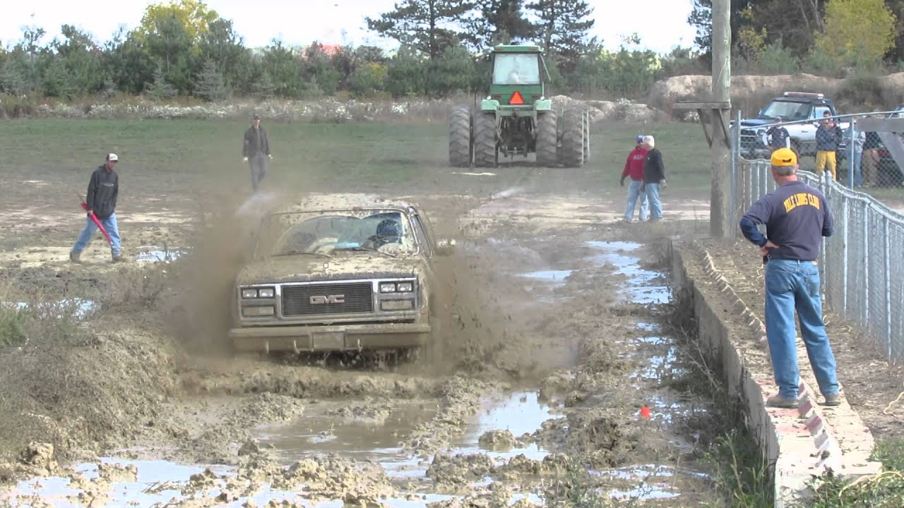 GMC Truck Mud Racing At Yale Mud Bog 2 - YouTube