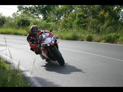 Yamaha R1 Santander - Ranza S.Gimignano "Riders Val D'Elsa" - YouTube