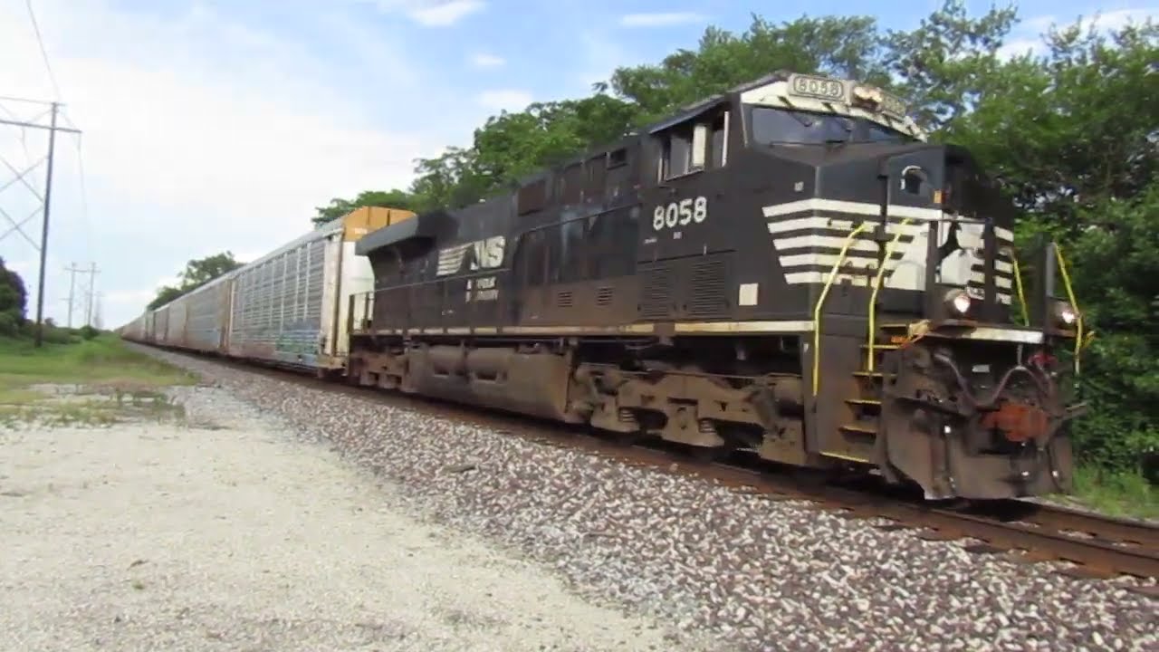 Norfolk Southern 35N at Boody, IL - Aug. 20, 2022 - YouTube
