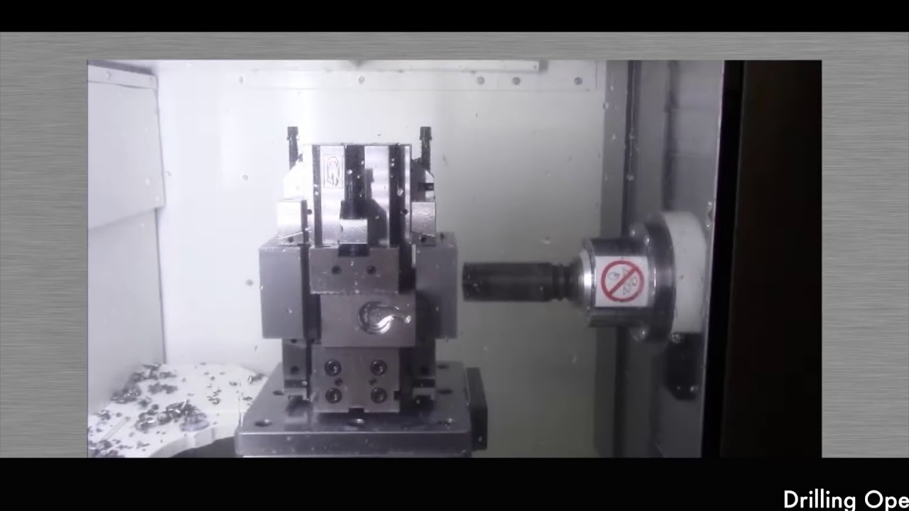 Kitamura HX250iG Cutting Demo Horizontal Machining Centre - YouTube