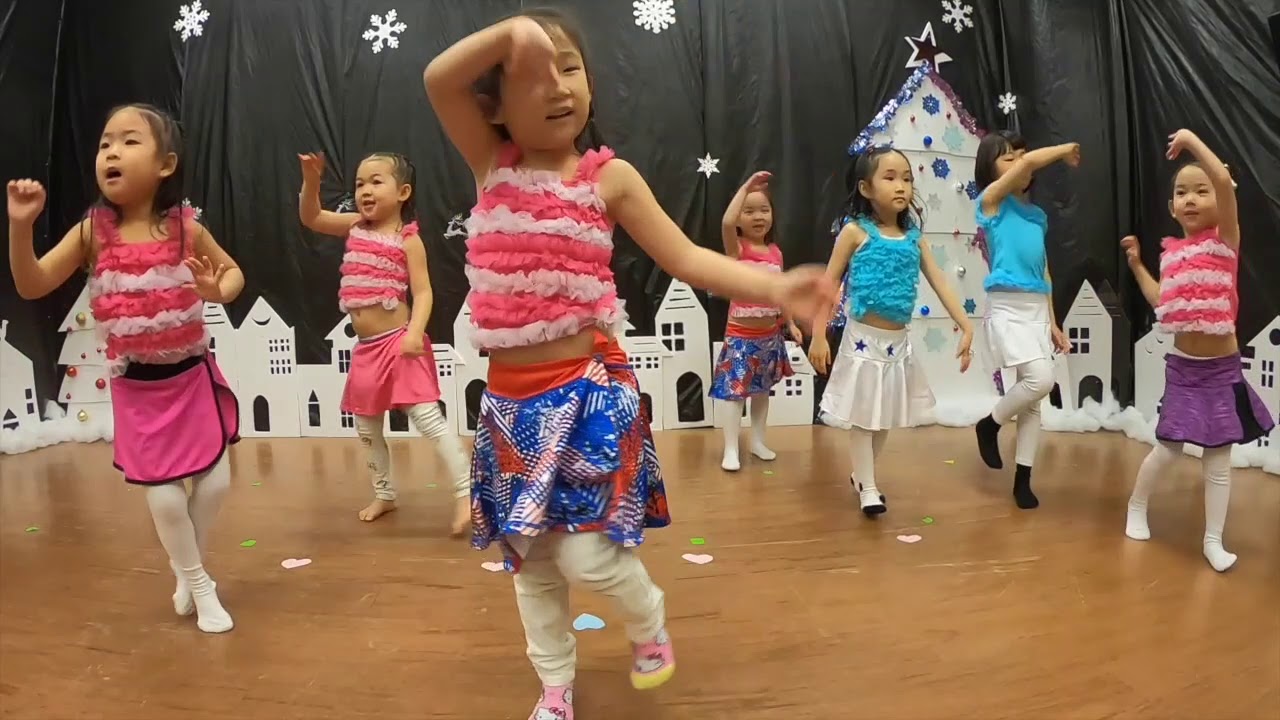 Winter Performance 2018 - YouTube