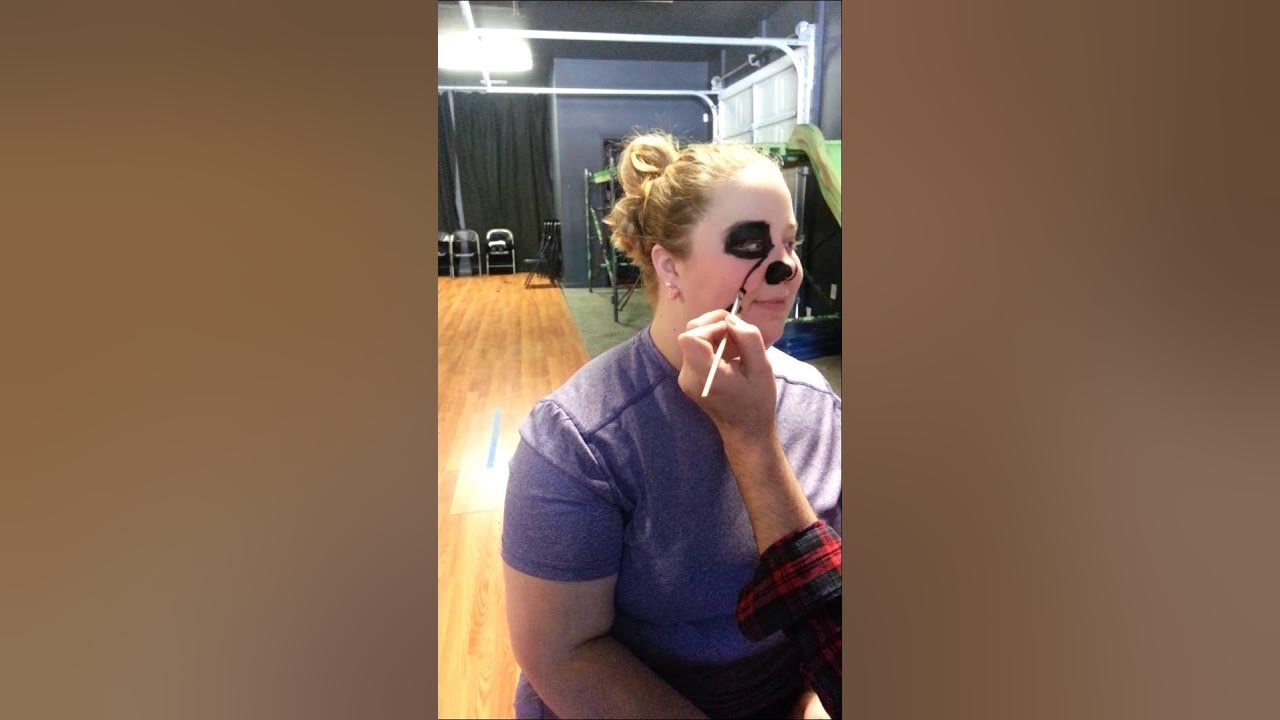 Gorilla Make-up Part 1 - YouTube