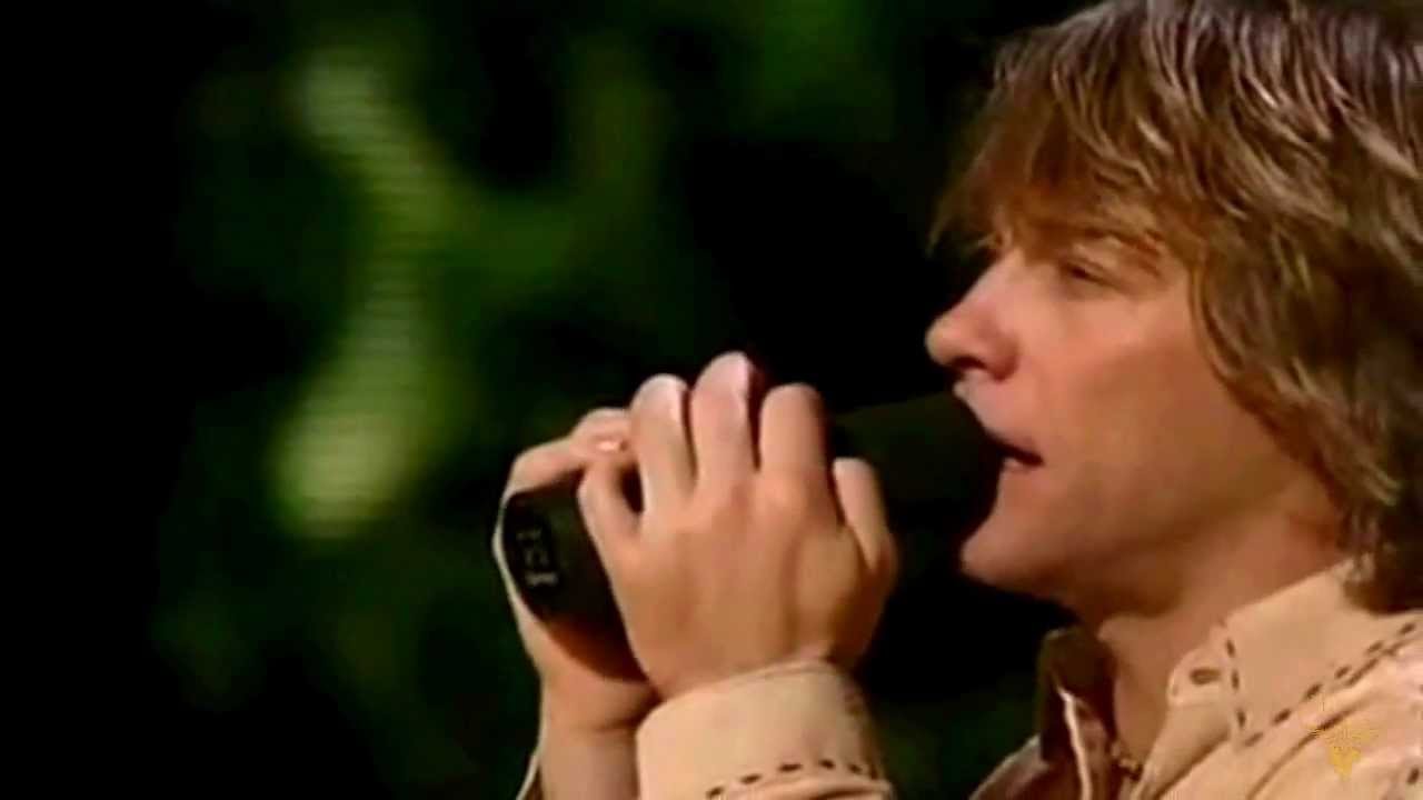 Bon Jovi _ It's My Life (Live) - YouTube