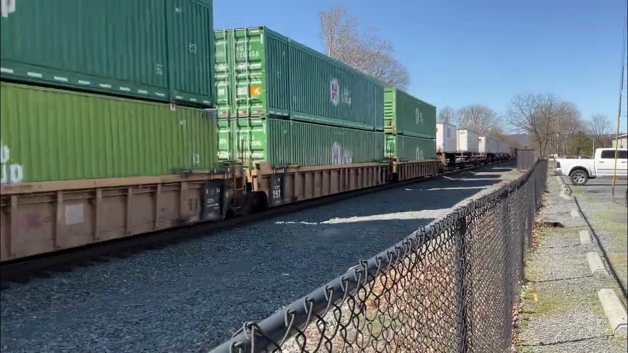 West bound ns unit 9575 bnsf unit 8083 es44c4 bnsf unit 4543 intermodal train today - YouTube
