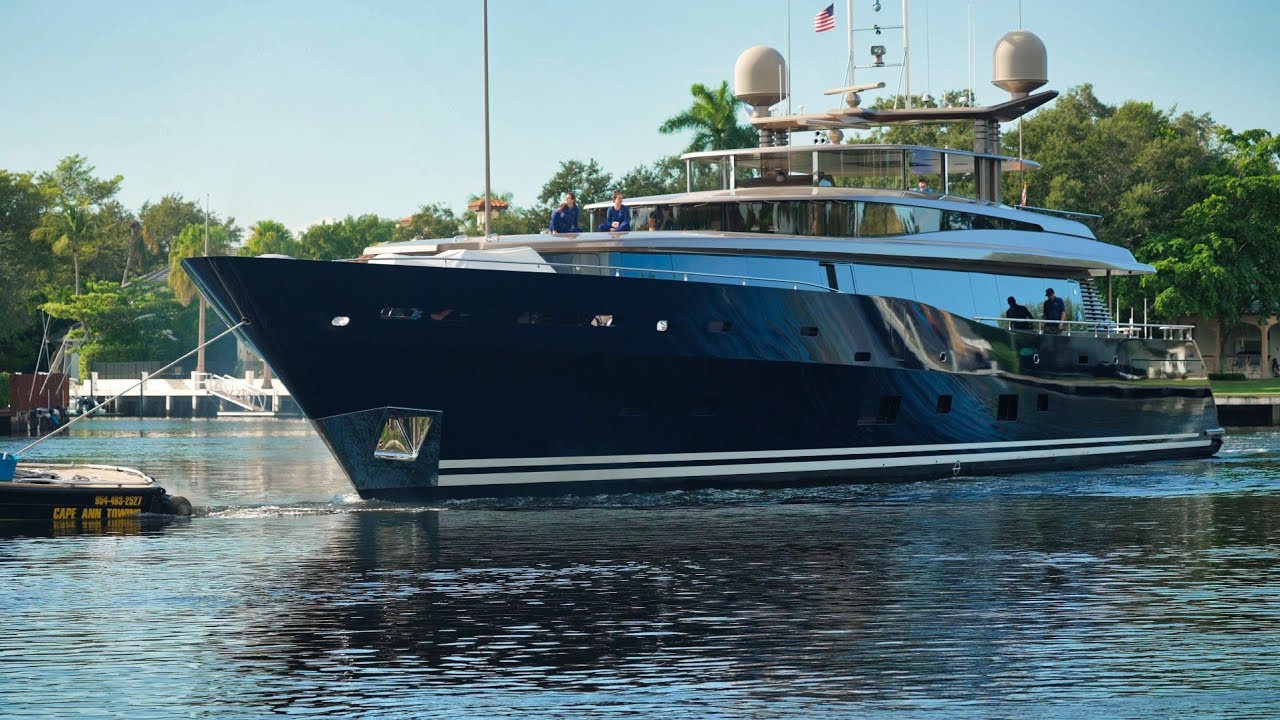 Expensive Yachts of the Ultra Rich ! (New River Boats) - YouTube