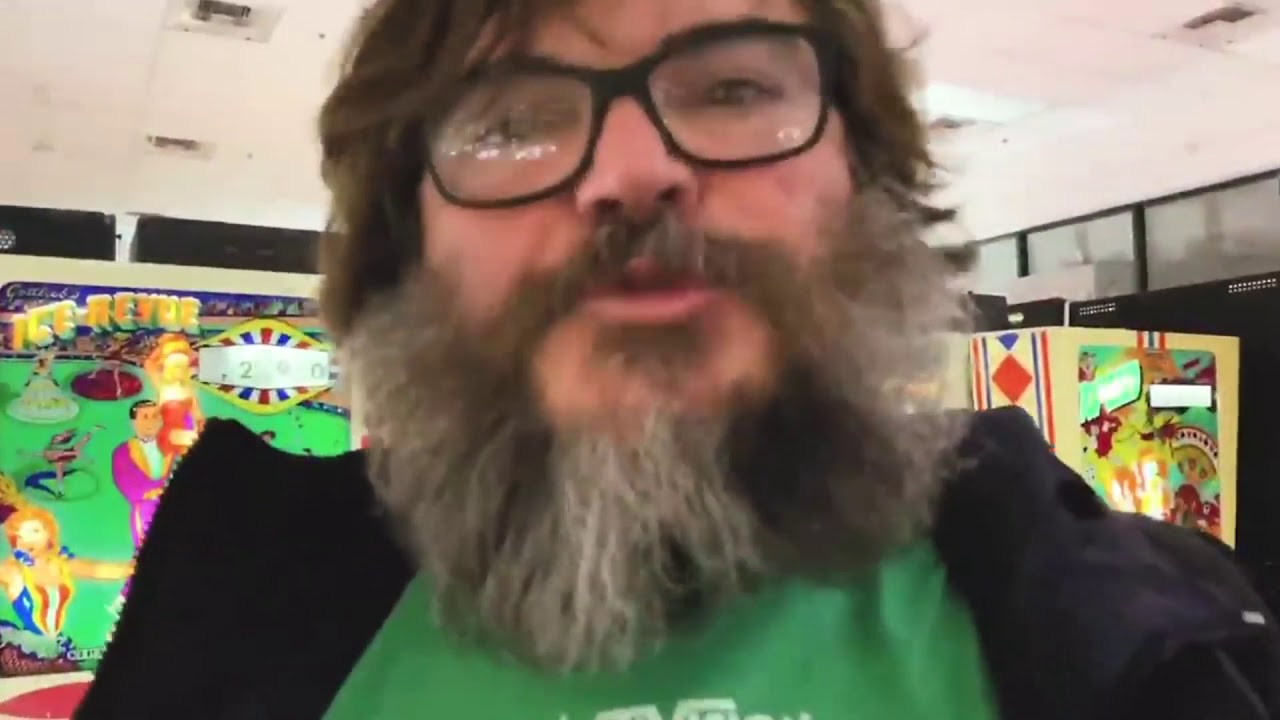 Jablinski games but every time he says "game" the video gets a little ...