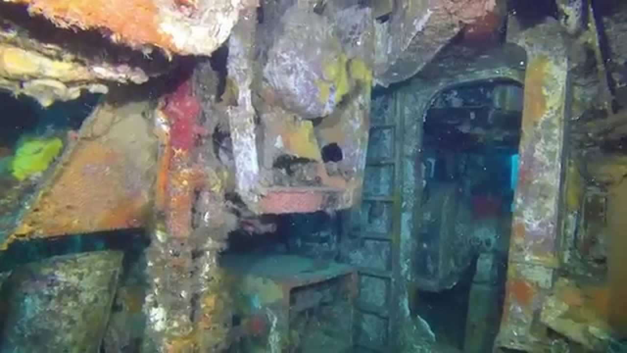HMAS Swan Wreck, Australia - YouTube