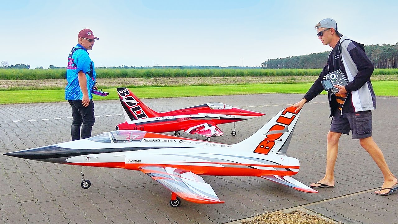 CARF BOLT! ULTRA FAST RC TURBINE JET UP TO 500 KM/H!! - YouTube