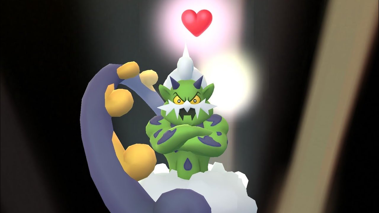 Pokémon Go Boss Battle Giovanni - YouTube