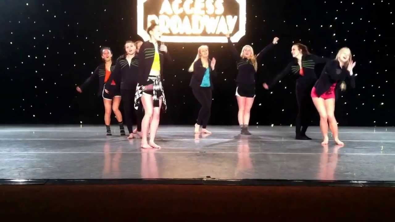 Pitch Perfect: I Saw The Sign cover - YouTube