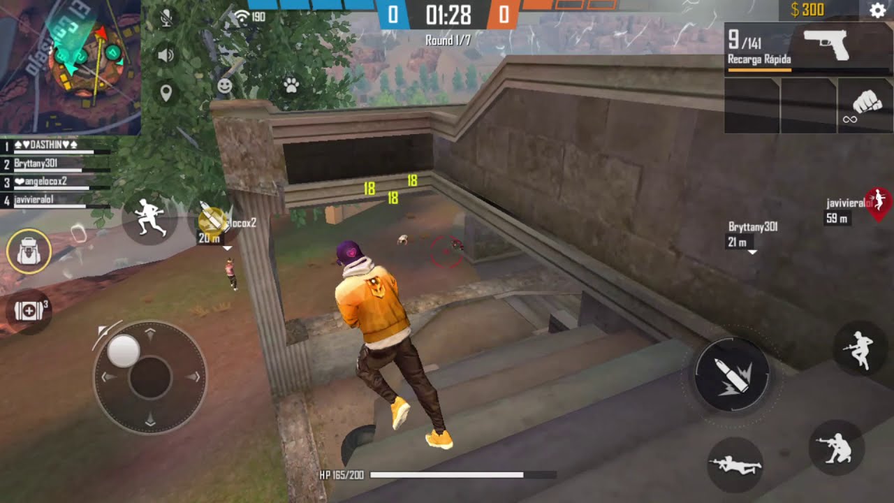 jugando free fire en pc pro primera ves y dale me gusta y suscribirte ...