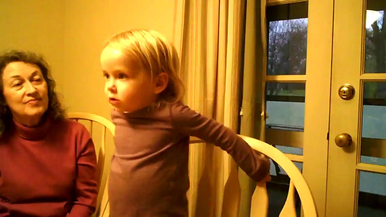 Gracie Sings ABC's - YouTube