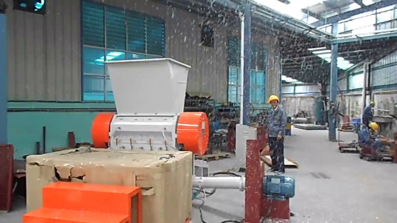 XFS 30 Foam Crushing Machine For Mattress - YouTube