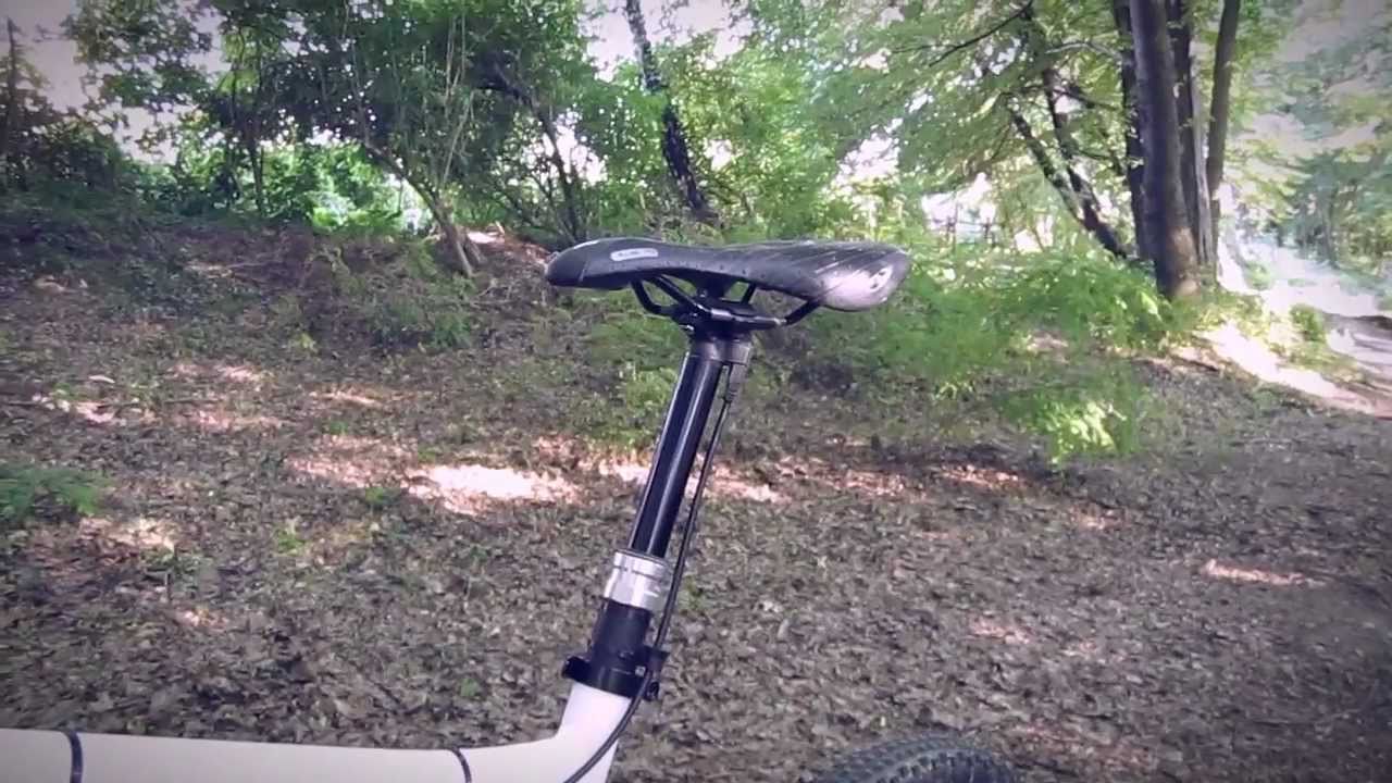 Rock Shox Reverb in Action - YouTube