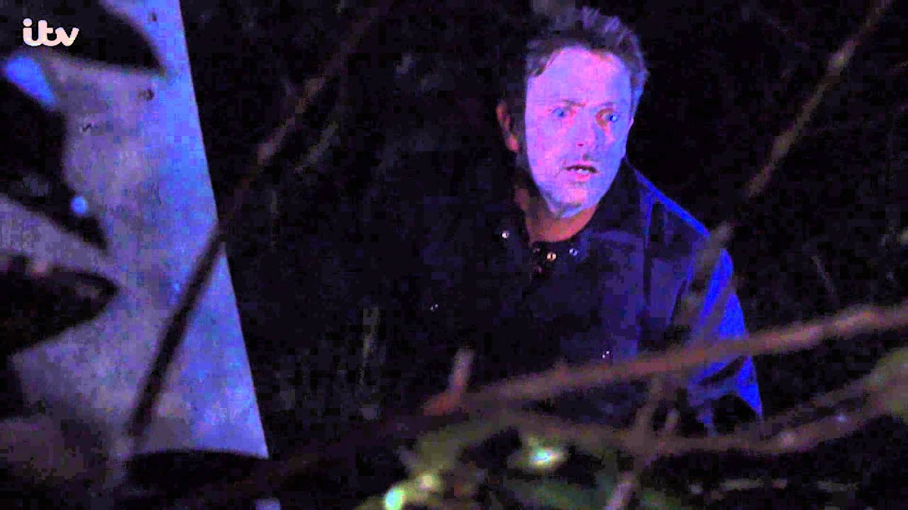 Cameron Watches As Declan's Workmen Close In - Emmerdale - YouTube