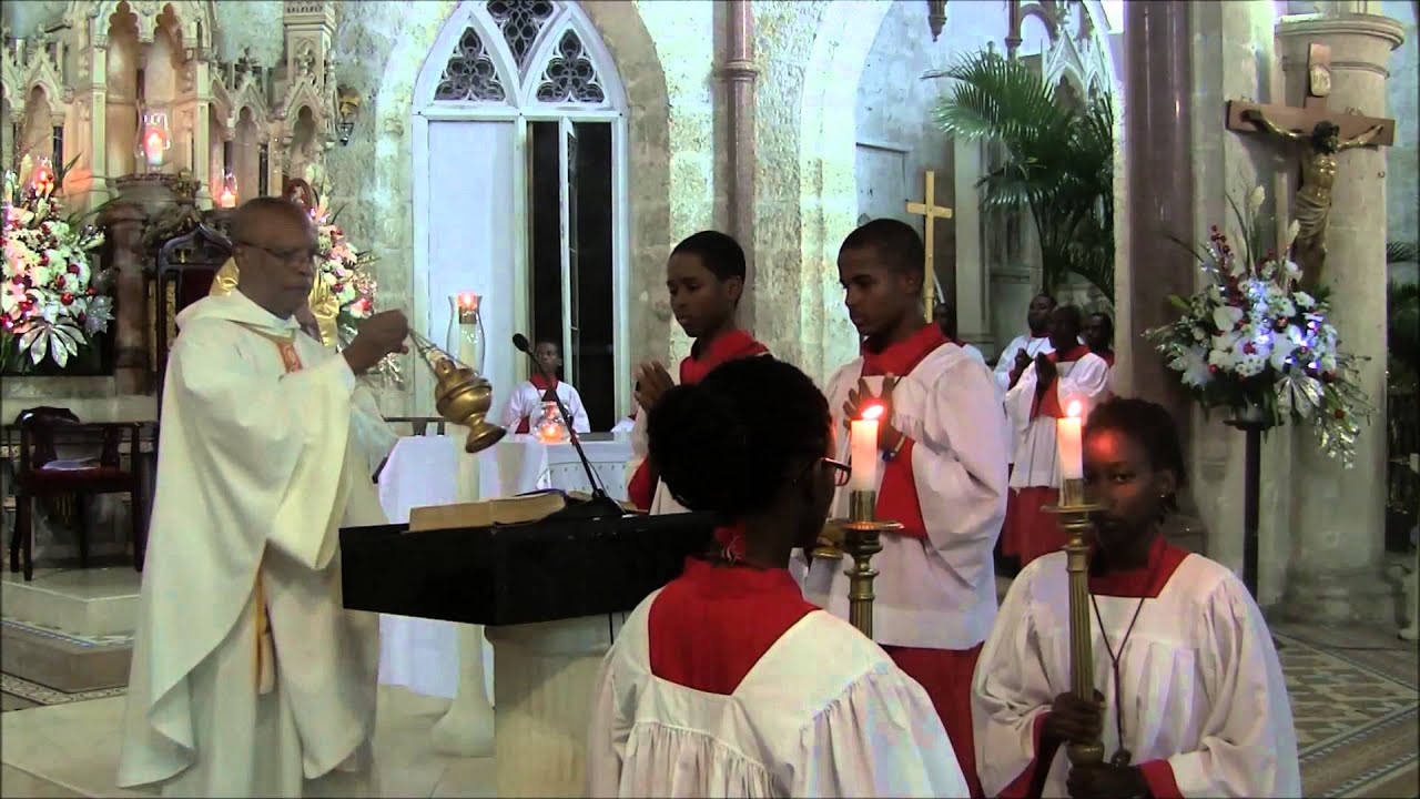 2nd reading & Gospel @ Christmas Eve Mass - YouTube