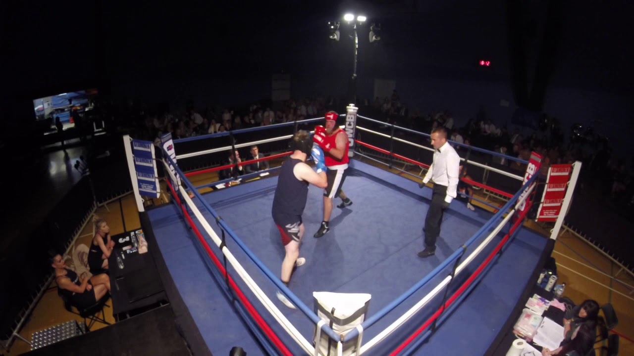 Ultra White Collar Boxing | Portsmouth | Shane Wright VS Connor ...