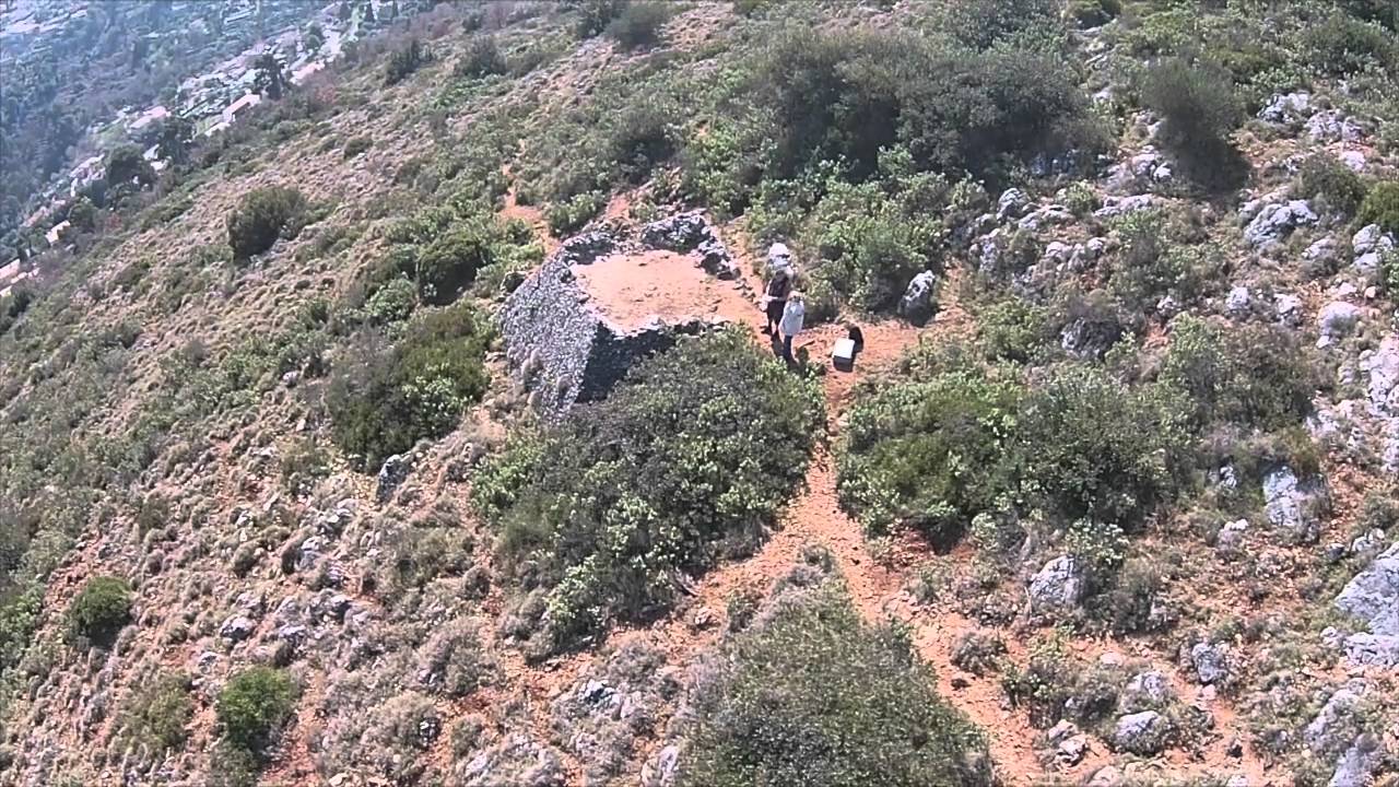 Pyramide de Falicon - Mini film - YouTube