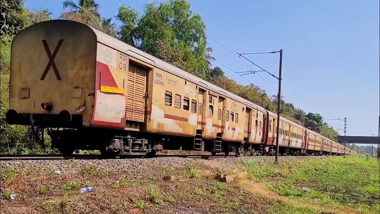 Train On Demand|01463|LTT(Mumbai) Kanyakumari SF Express| WAG 9HC ...