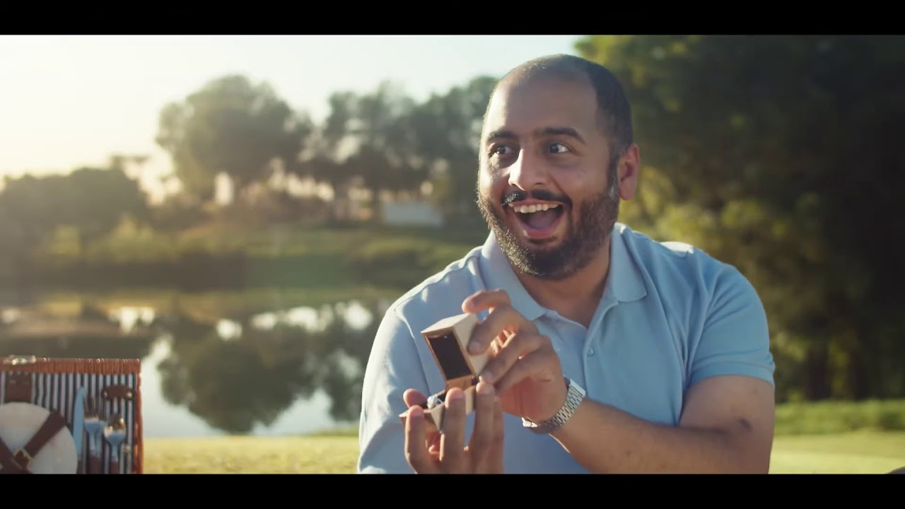 The Entertainer- Romantic picnic fail - YouTube