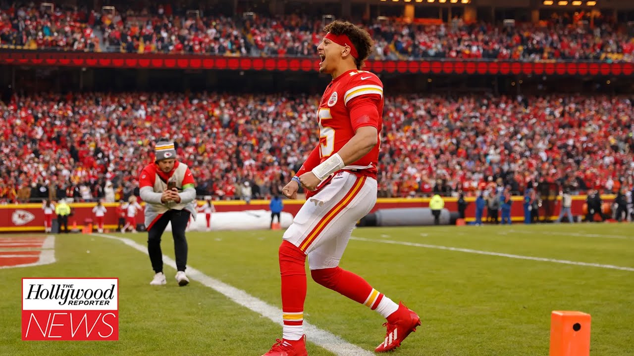 Hallmark Teams Up With NFL for Kansas City Chiefs-Themed Christmas ...