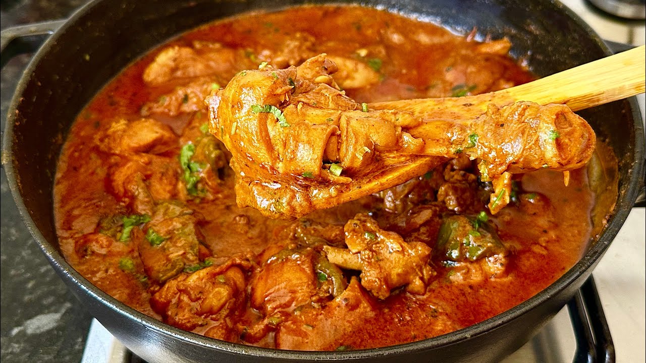 Kashmiri Style Chicken Curry - YouTube