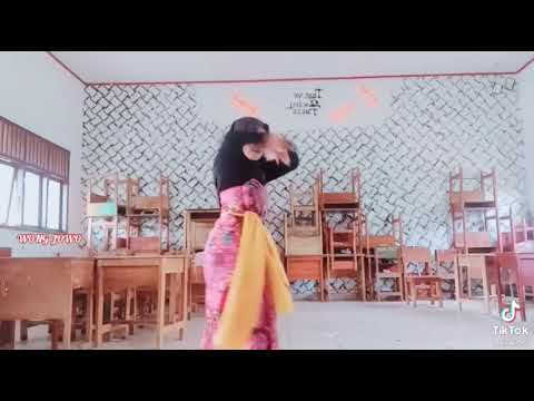 Tiktok jilbab bocil menari