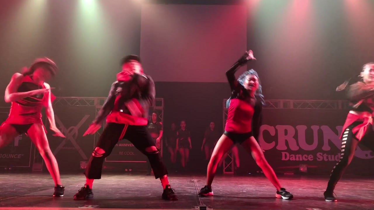 第10回発表会 CRUNK DANCE STUDIO 周平ナンバー - YouTube