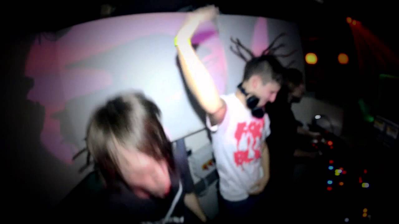 OHH SHIT @ GEI w/ The Shit Is Coming Home / iPunk / Booom Vs. Riot Mode ★|| - YouTube