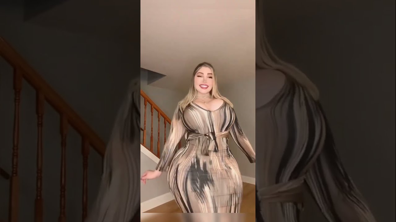 DEISY GARCIA🇺🇸Curvy Plus Size Model | Bio&Facts - YouTube