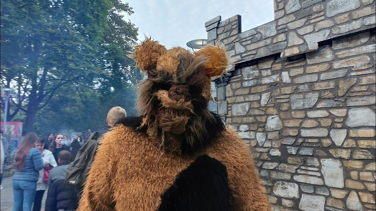 Nightmares - Halloween Fright Nights 2023 - Walibi Holland - YouTube