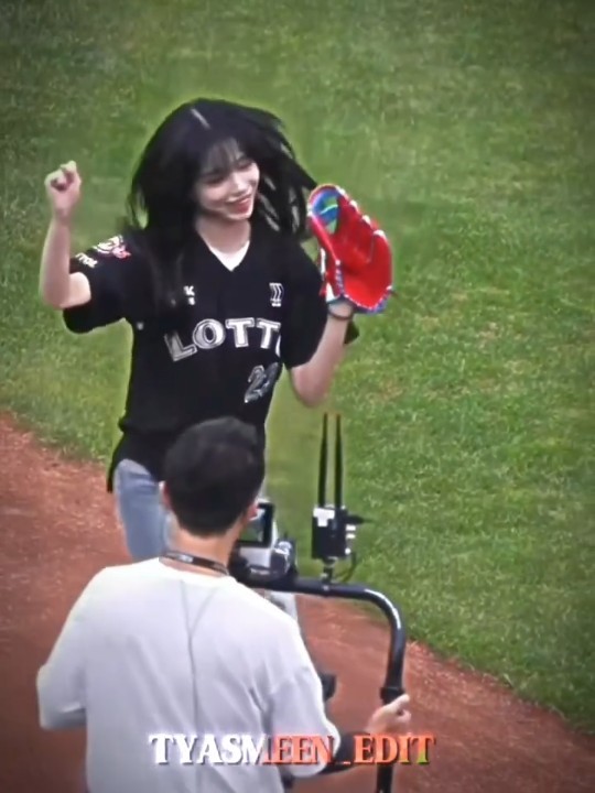 Jo yuri player 222 baseball edit | SQUID GAME 2 - YouTube