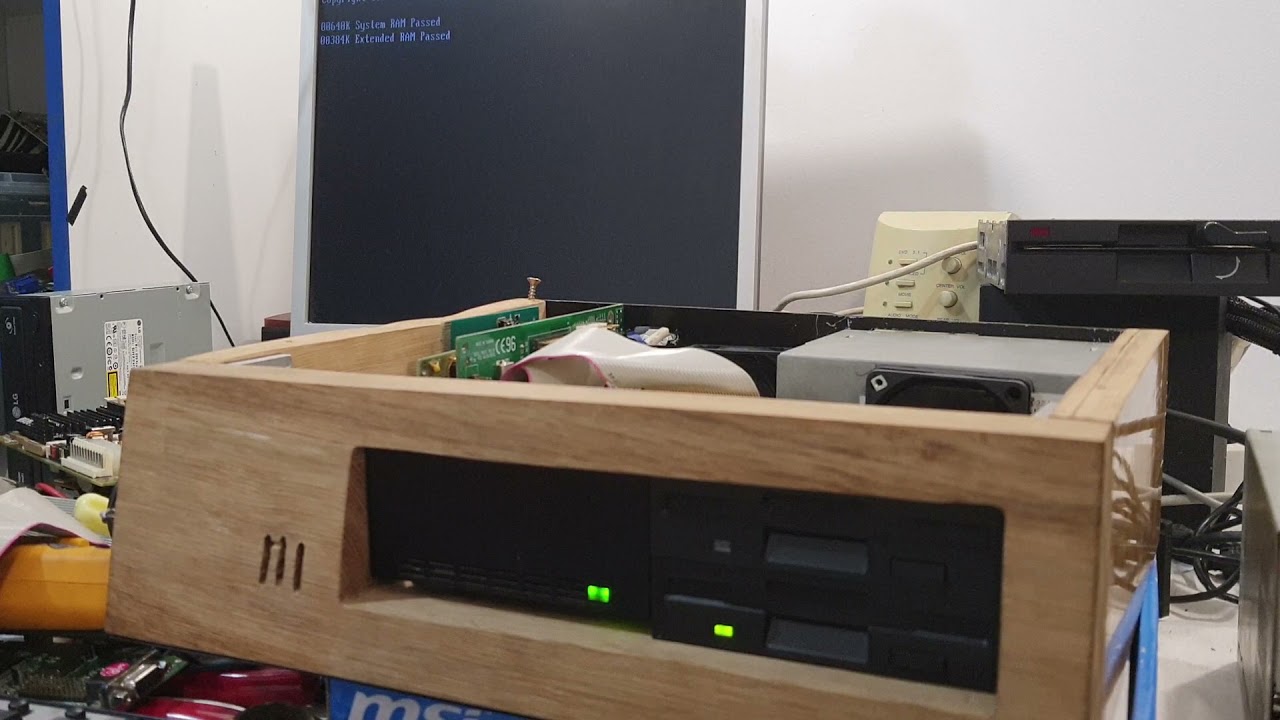 286 PC booting up - YouTube