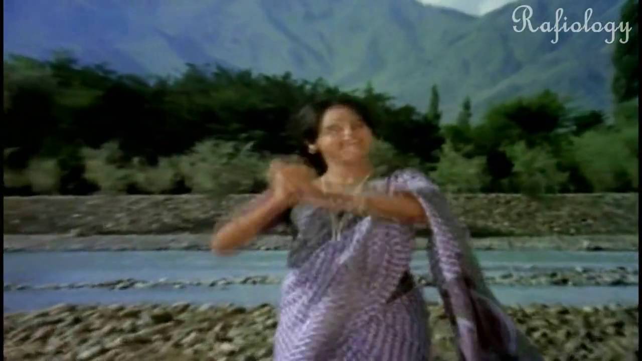 Sargam 1979 Koyal Boli Duniya Doli Mohd Rafi & Lata Mangeshkar - YouTube