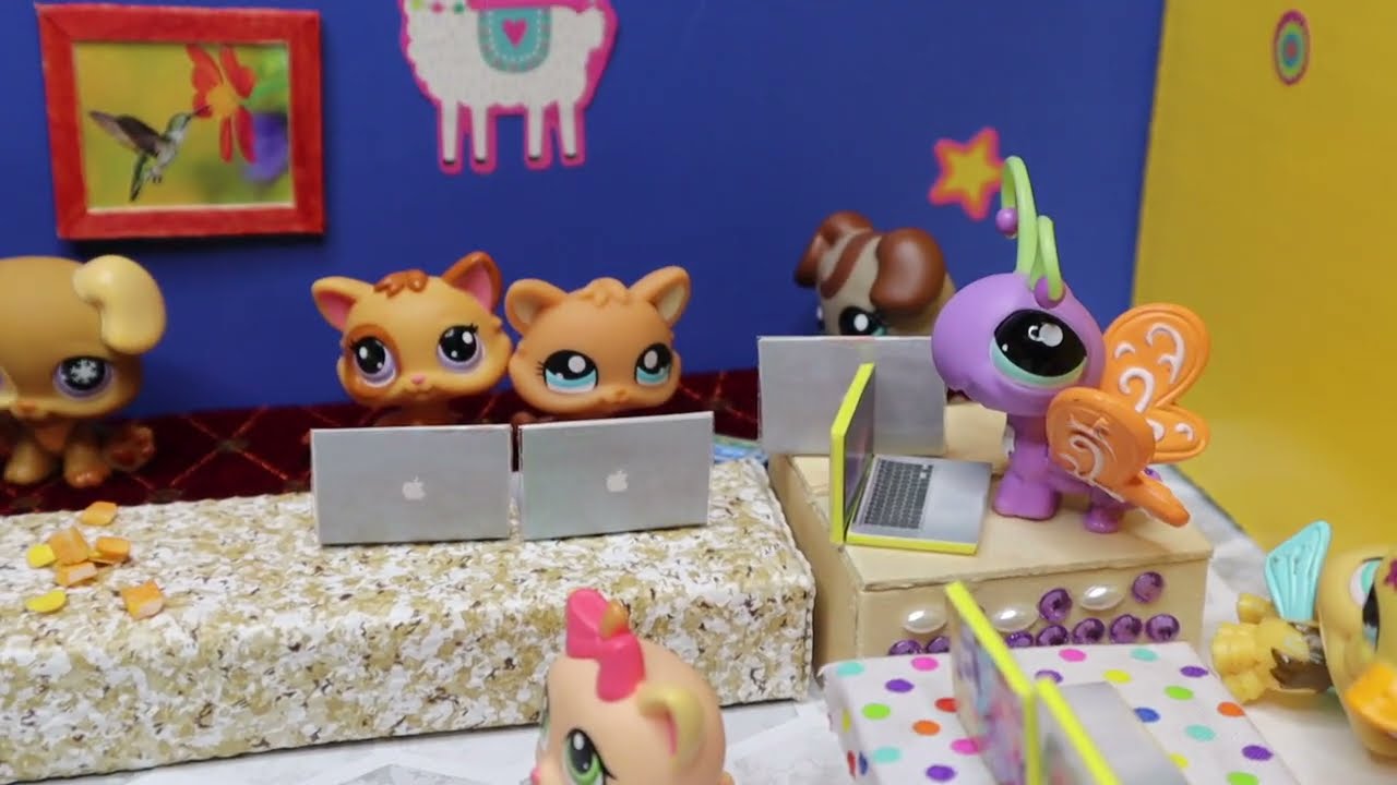 LPS: Back To School 🏫 - YouTube