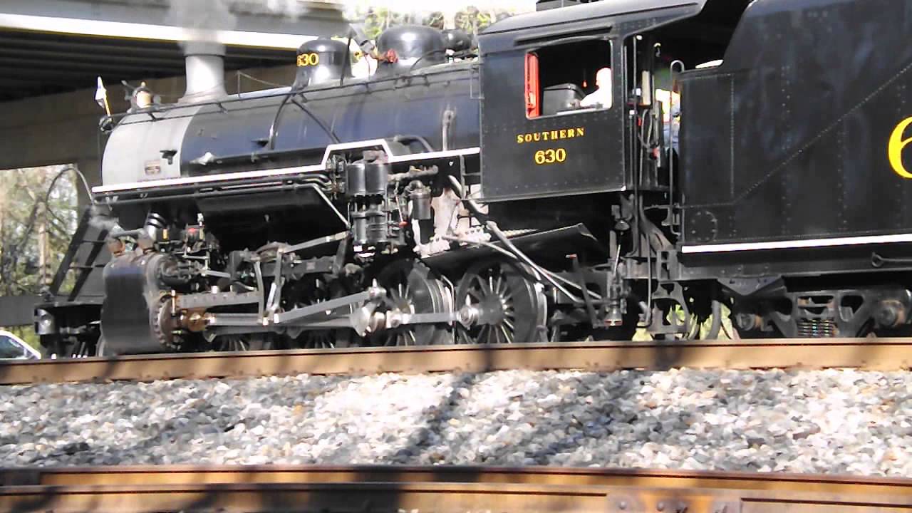 TVRM 630 backing into position on the main for first run of the day ...