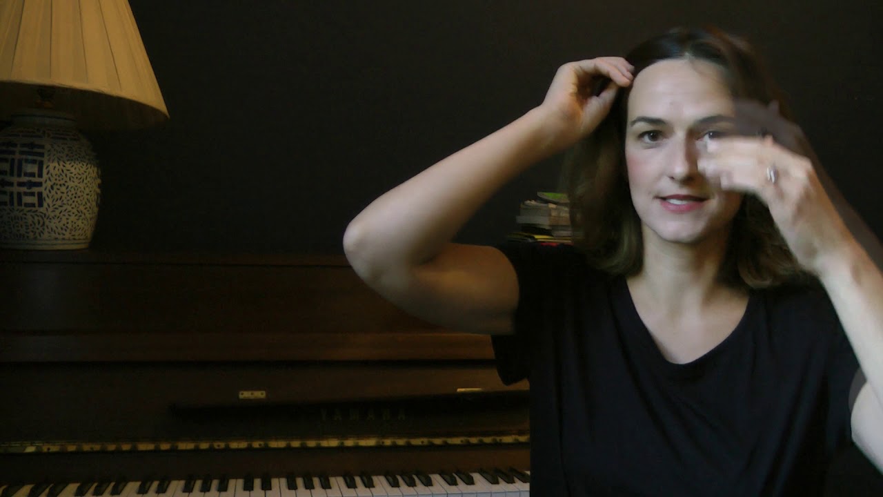 Mini singing lesson series with Alice DeVille - the tiny 'ng' sound - YouTube