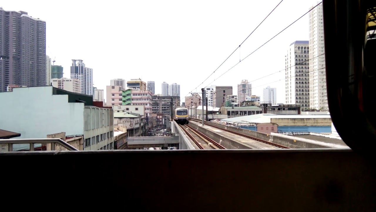 LRT Line 2 TS #4 arriving Recto station - YouTube