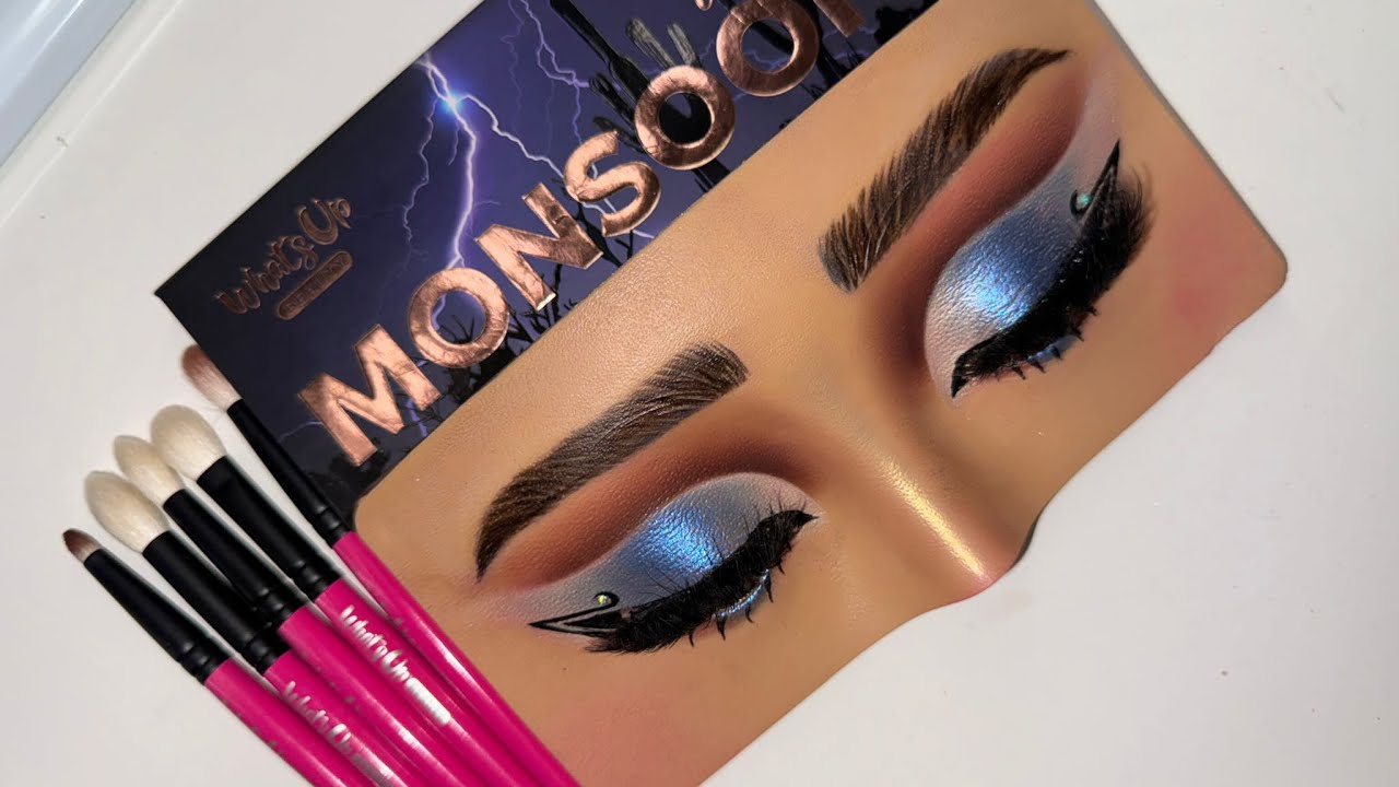 Blue cut crease Eye Makeup tutorial for beginners - YouTube