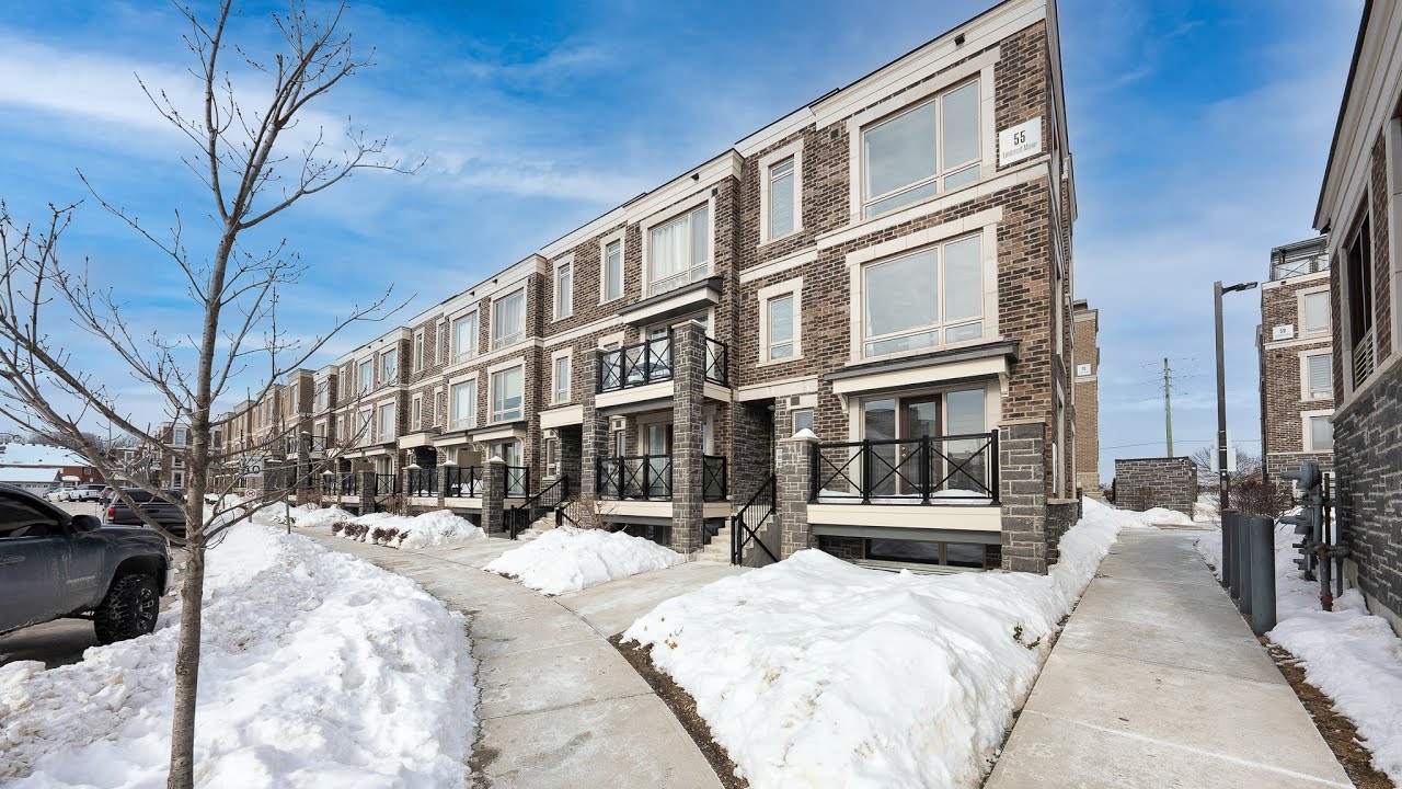 1009 - 55 Lindcrest Manor Markham Ontario (Video Tour) - YouTube