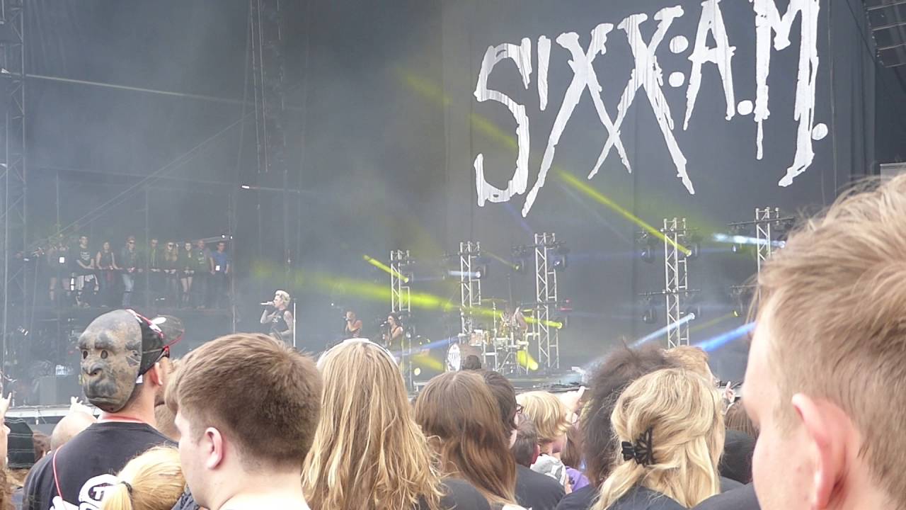 Sixx AM - Stars - Download Festival 2016 - YouTube