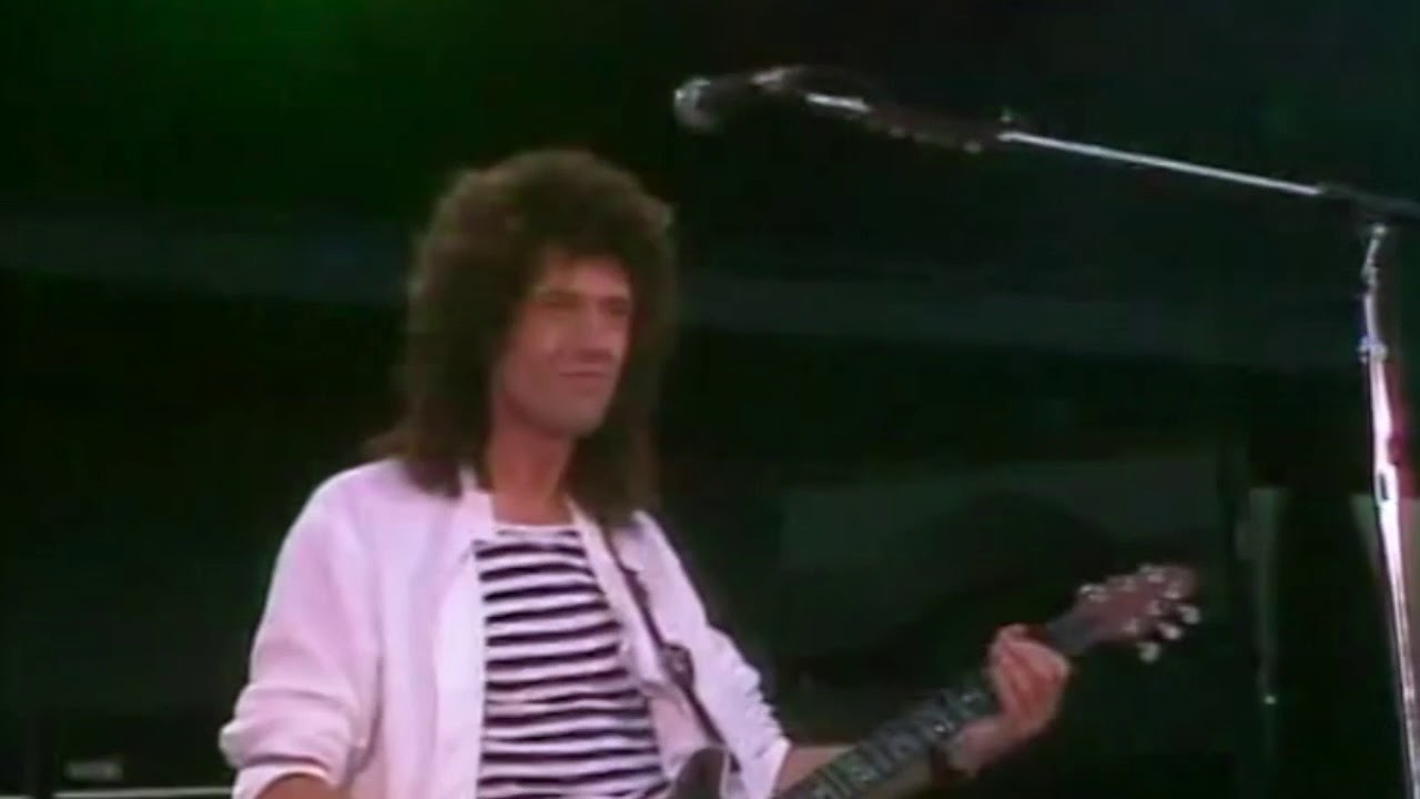 One Vision - Queen Live at Wembley Stadium 1986 - YouTube