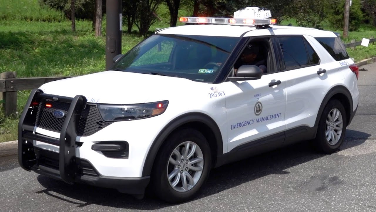 Philadelphia OEM EMLO 1 Responding - YouTube